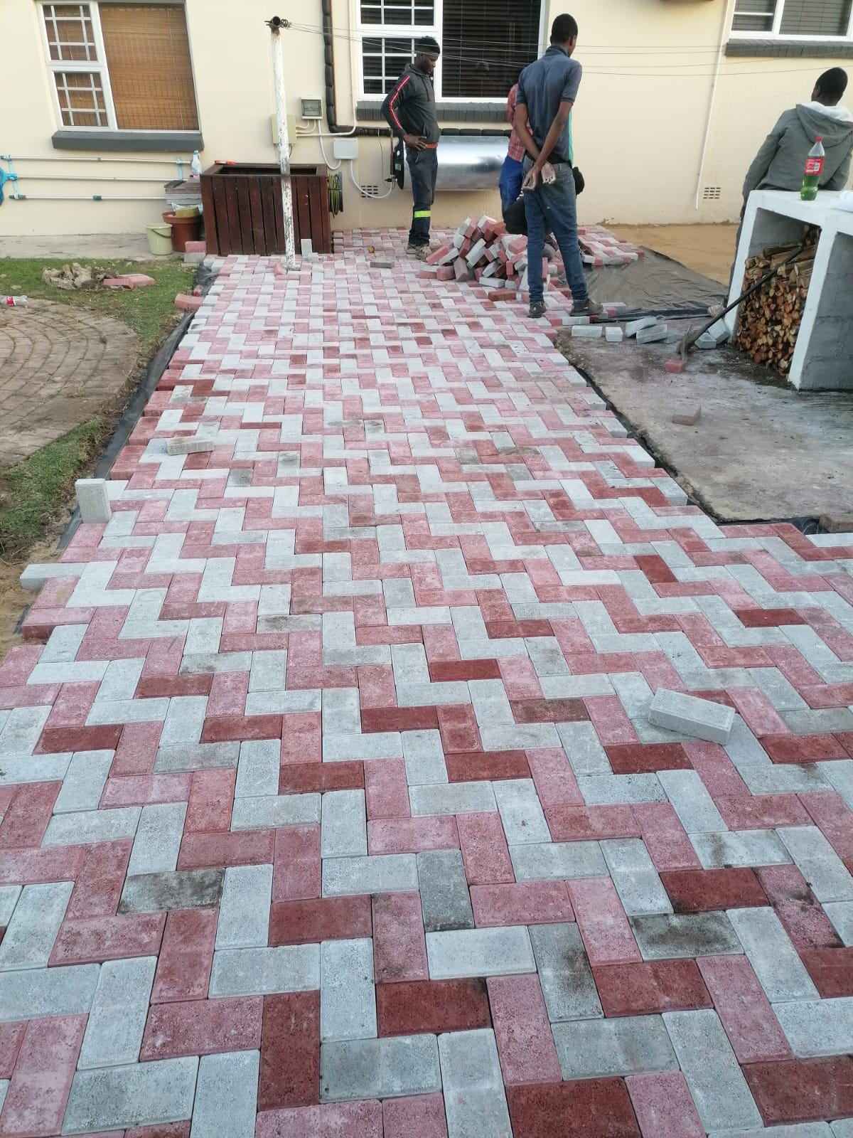 Fountain Pools – Pool Construction Port Elizabeth | Pool Cleaning Port ...